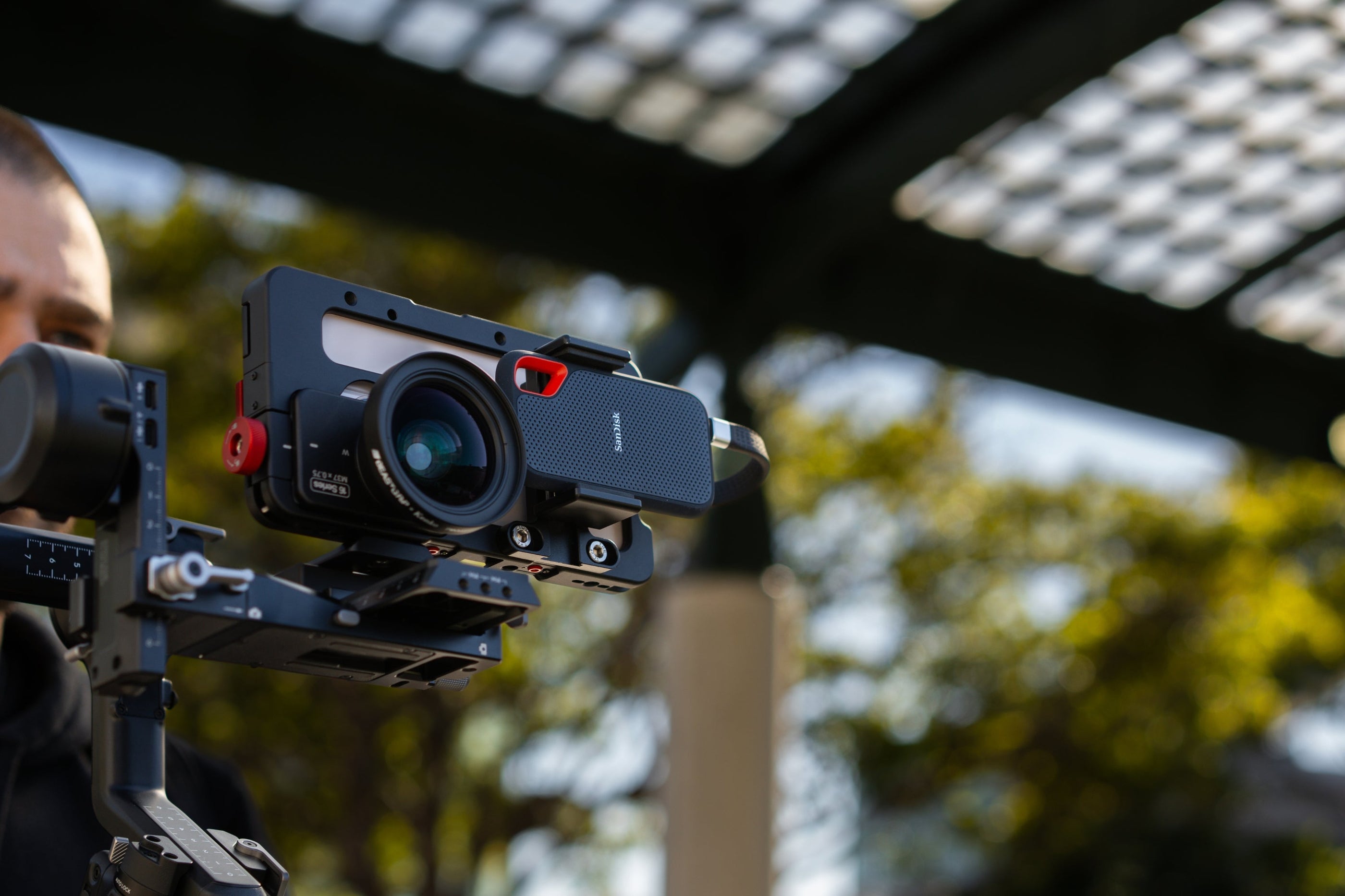 Beastcage for iPhone. The most advanced iPhone filmmaking and ...