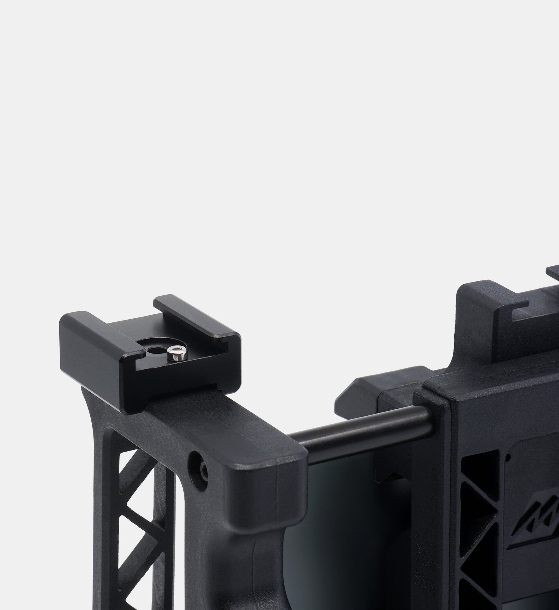 Beastgrip Pro Universal Camera Rig for iPhone and Android smartphones ...